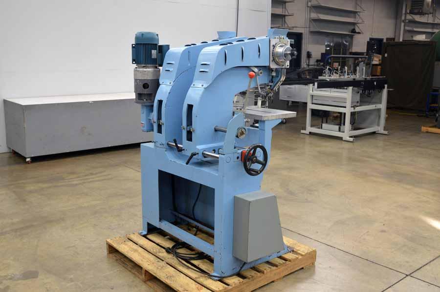 Lot #84: Huen Chen HC-13-TRX Ring Binder Riveter - WireBids